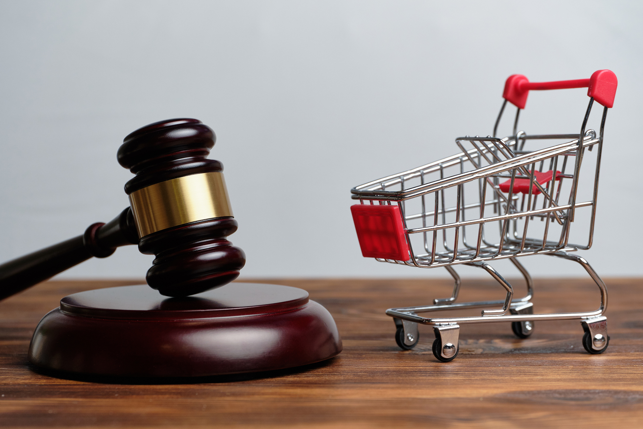 The Future for Lawyers: Legal Service in a Cart?